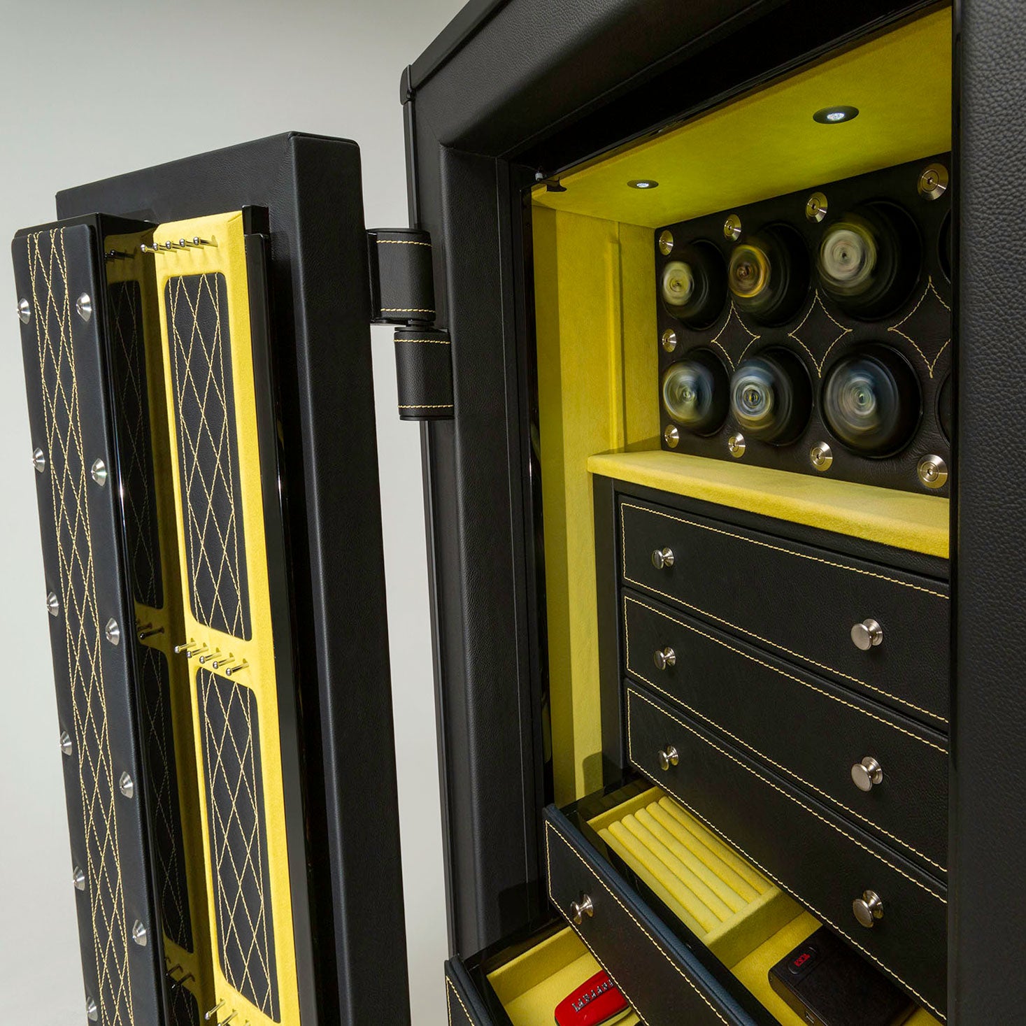 Watch Safe - Leather Wrapped Man Safe 6018 - Brown Safe